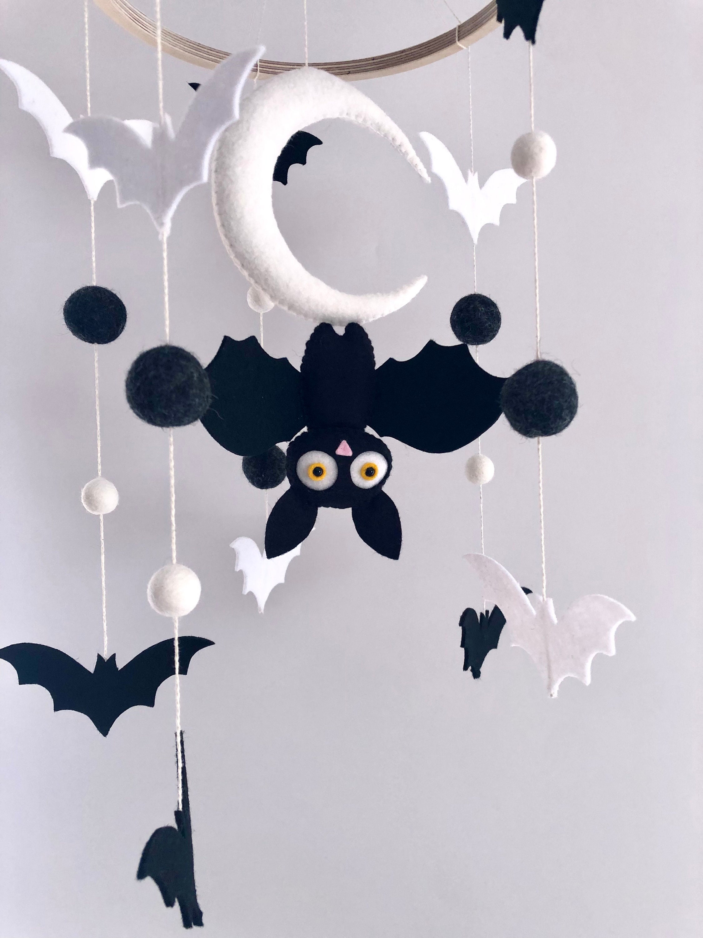 Felt Bat Baby Mobile: Halloween Nursery Decor - Etsy