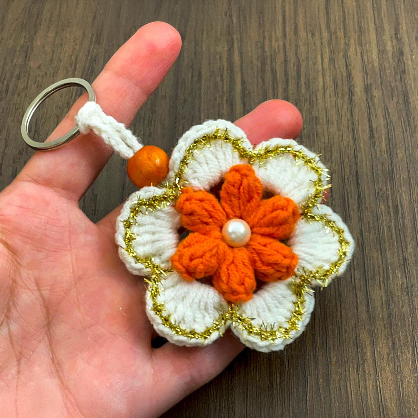 3D Crochet Puffy Flower Keychain Pattern, Amigurumi Floral Key Ring PDF ...