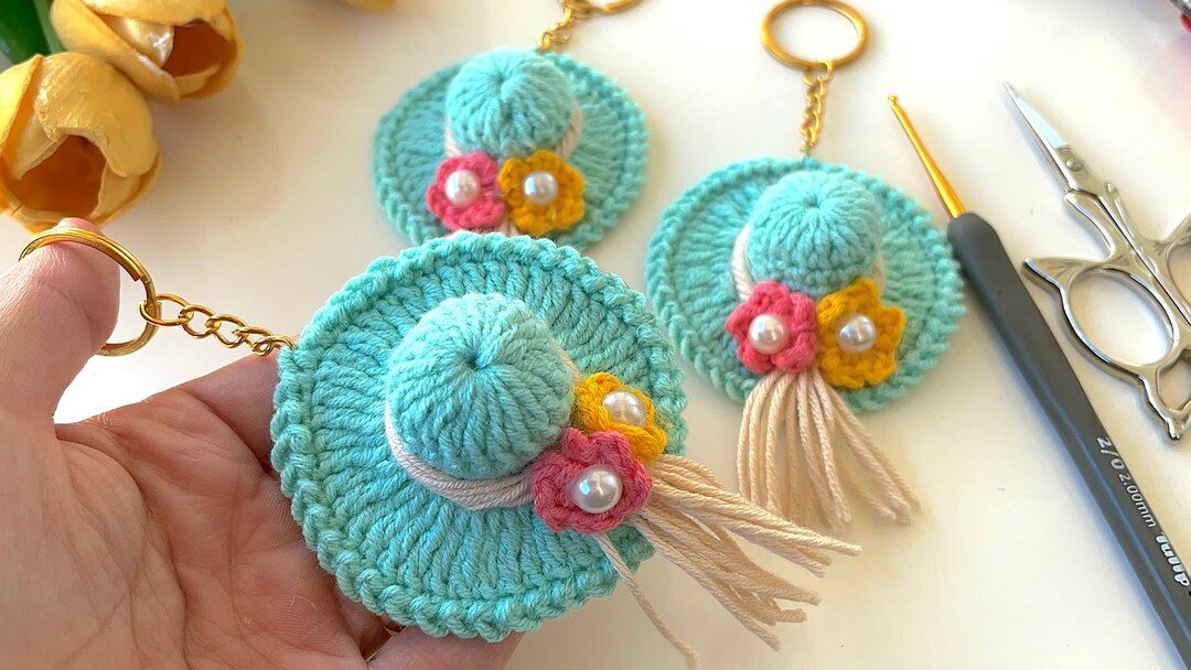 Crochet Mini Hat Pattern Miniature Vacation Straw Hat Tiny Crochet ...