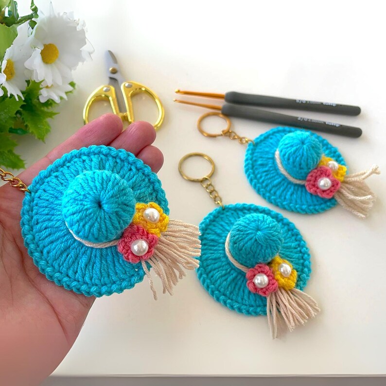 Crochet Mini Hat Pattern - Miniature Vacation Straw Hat - Tiny Crochet ...