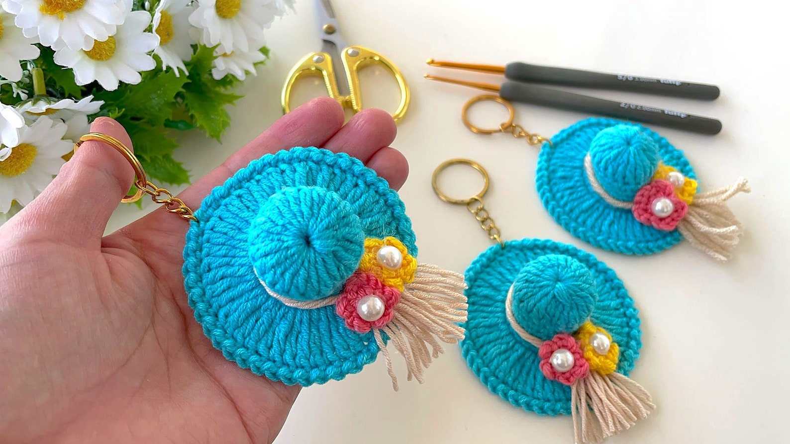 Crochet Mini Hat Pattern Miniature Vacation Straw Hat Tiny Crochet ...