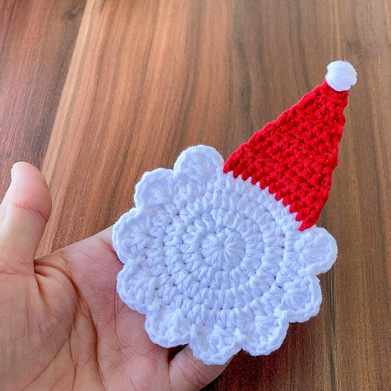 Crochet Santa Hat Coaster Pattern, Holiday Home Decor (PDF Pattern) - Etsy