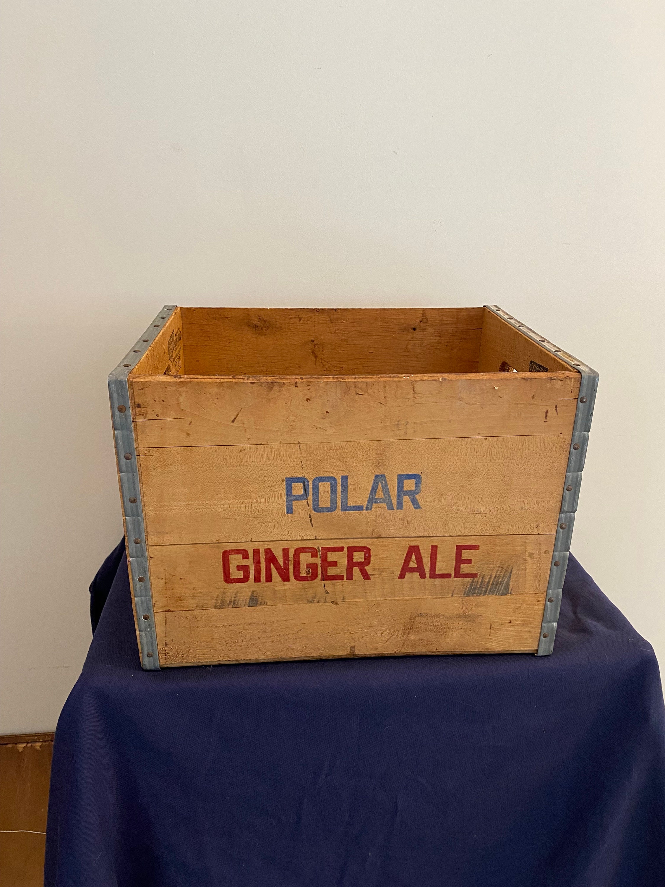 Polar Beverages Wooden Ginger Ale Bottle Crate Metal Corners Large Size ...