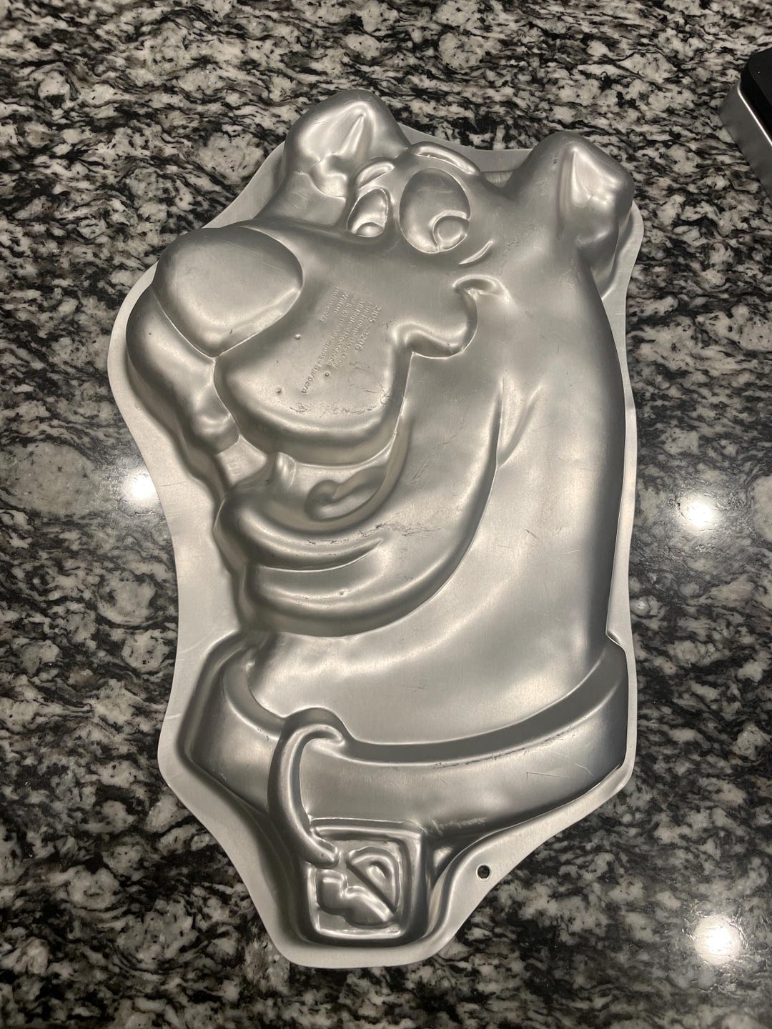 Scooby-doo Cake Pan 2105-3206 Wilton Holiday Aluminum Mold Pan ...