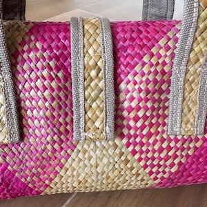 Cute Pink FLOOR BANIG MAT Beautiful Colorful Handwoven Single Size Mat ...