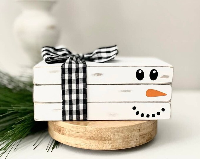 Snowman Book Stack, Winter Decor, Snowman Decor, Seasonal Bookstack ...