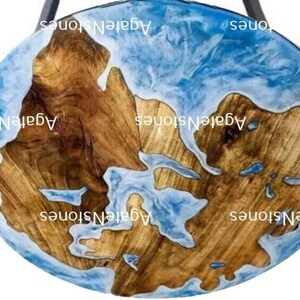 World Map Resin Coffee Table – Round Wood Epoxy Ocean Table – Handmade ...