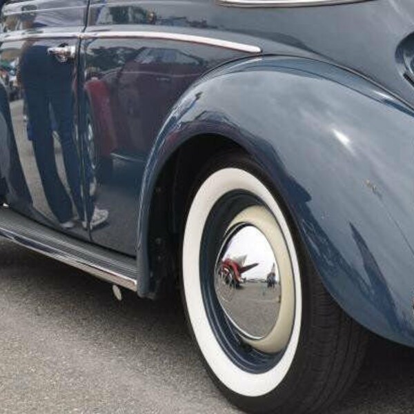 Atlas Whitewall - Etsy