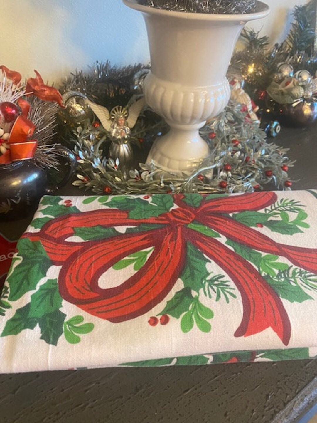 Vintage Christmas Print Tablecloth 54 in W X 68 in L Rectangle - Etsy