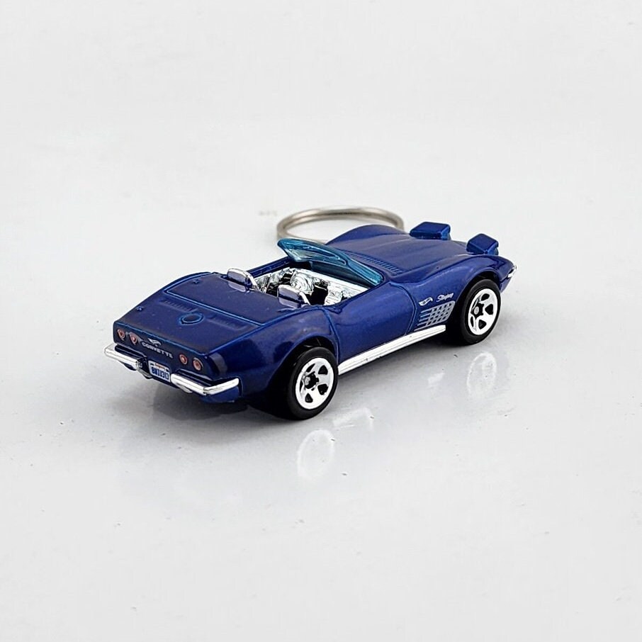 Car Keychain C3 Corvette Convertible - Etsy