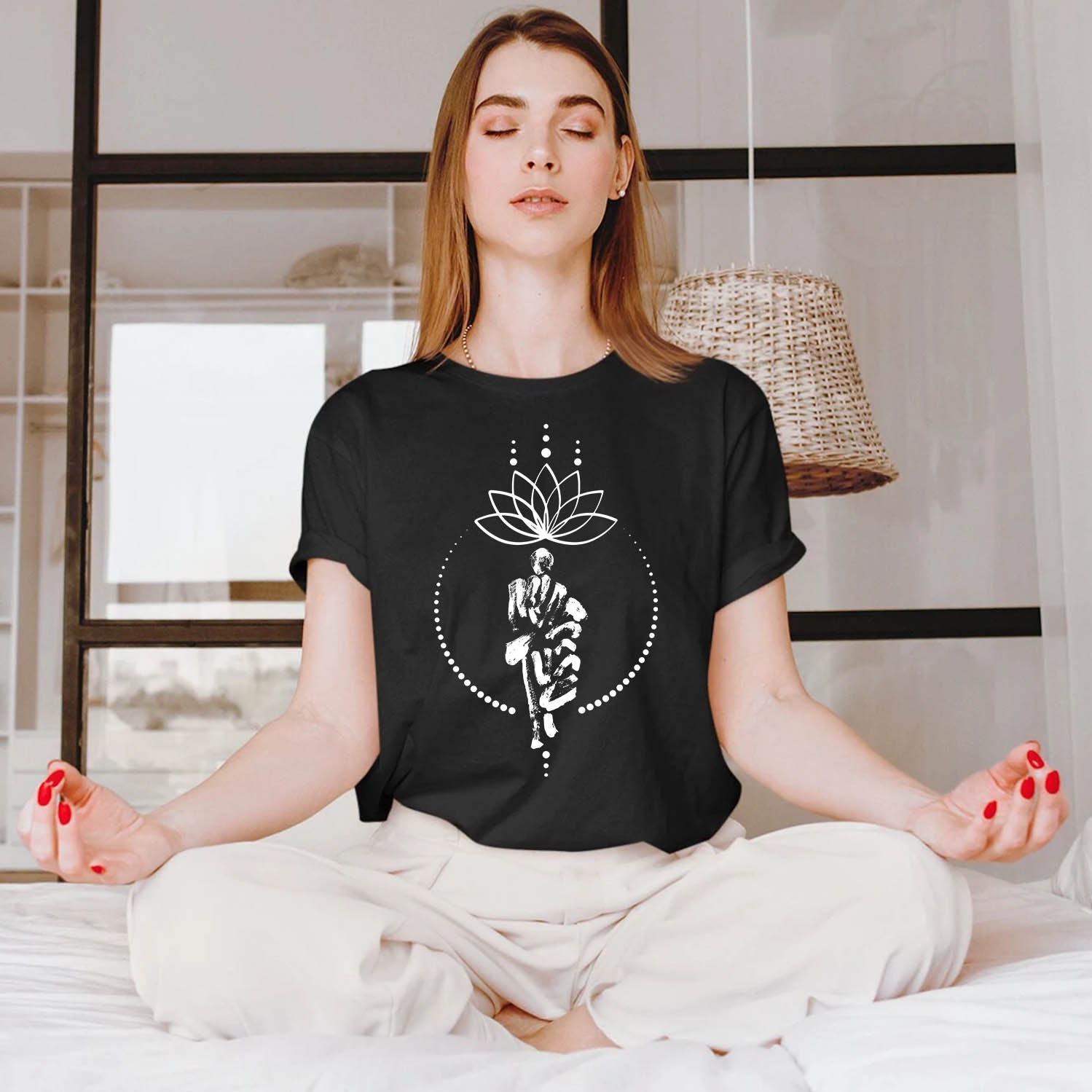 The Image of Monk Thich Minh Tue Going for Alms is Artistically ...