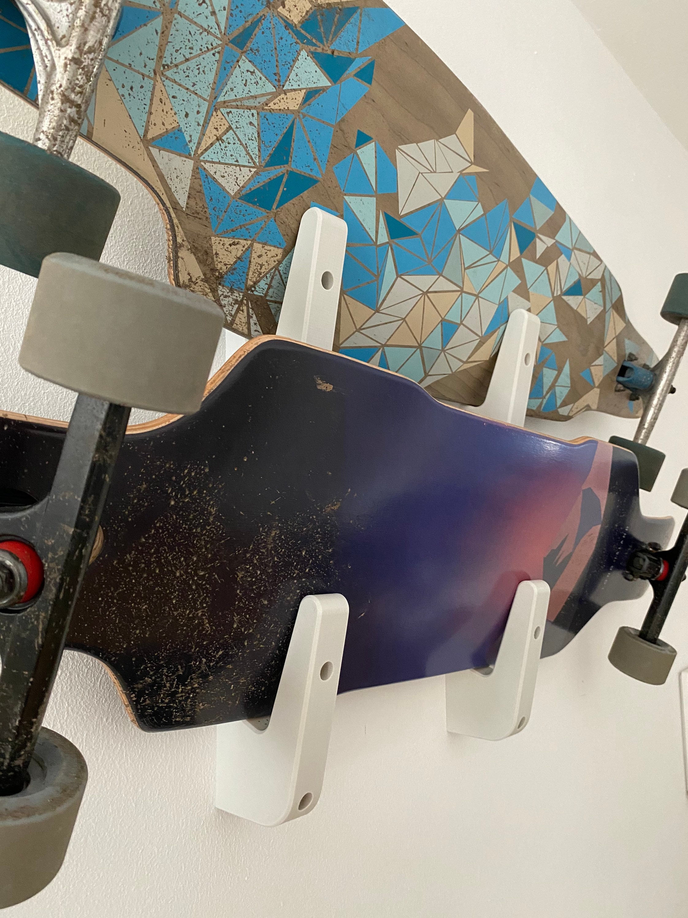 Longboard & Skateboard Mount Skateboard Wall Mount Skateboard Rack 3D ...