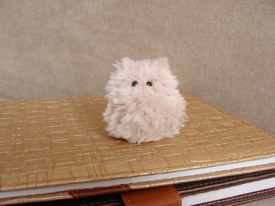 Little Fluffy Cat, Desk Pet, Cute Cat Plush, Worry Pet, Desk Toy ...