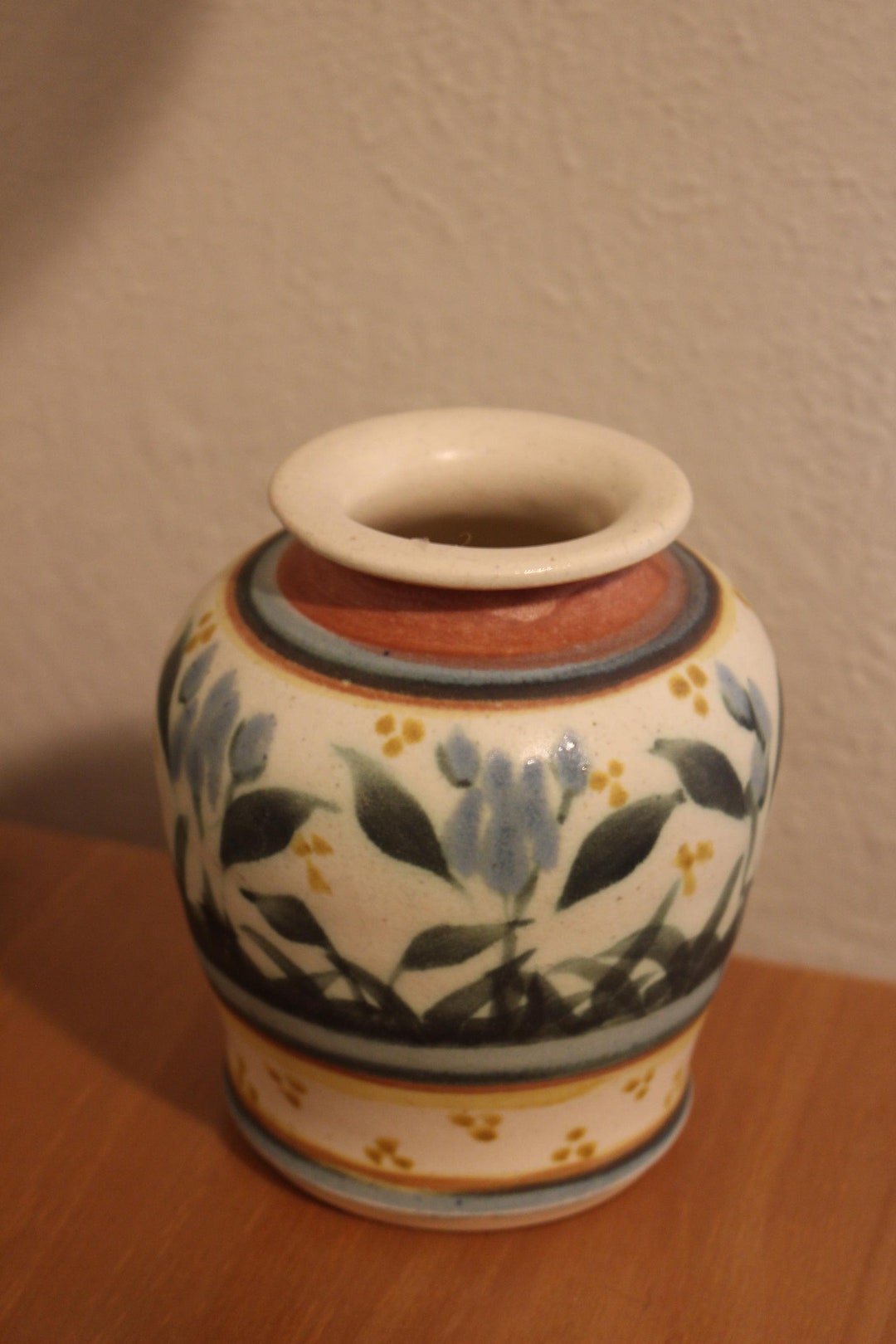 Charming Small Vintage Floral Vase - Etsy