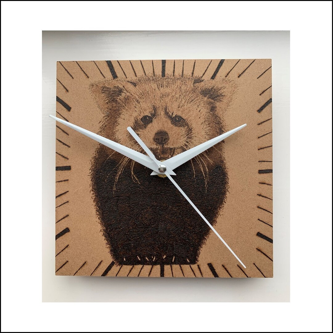 Small Red Panda Clock - Etsy