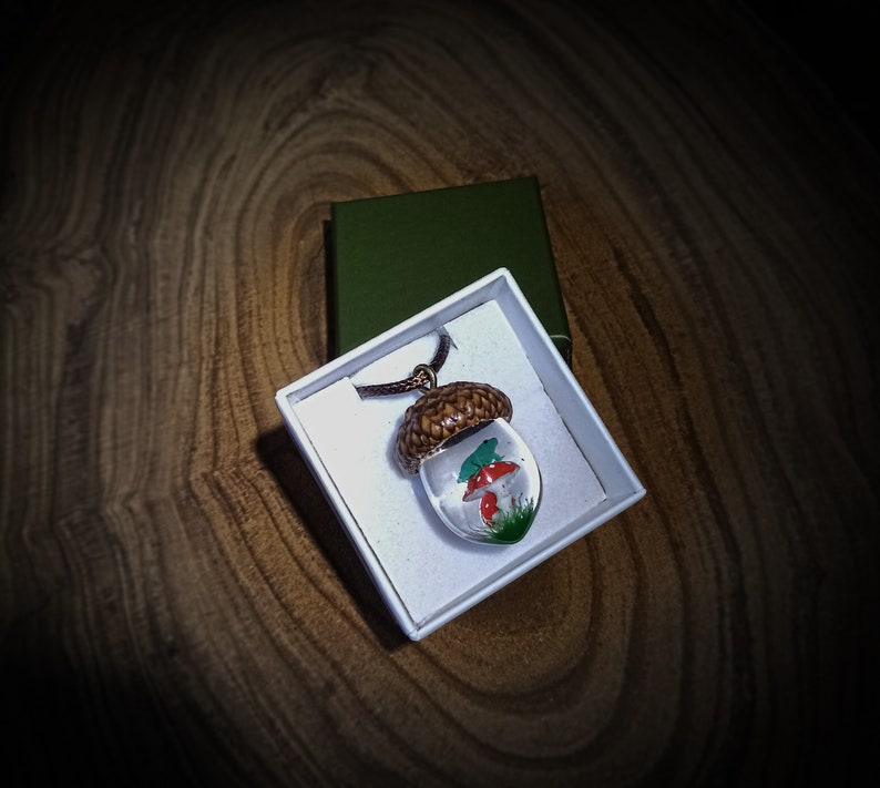 Acorn Mushroom Frog Terrarium Necklace Goblincore Necklace - Etsy