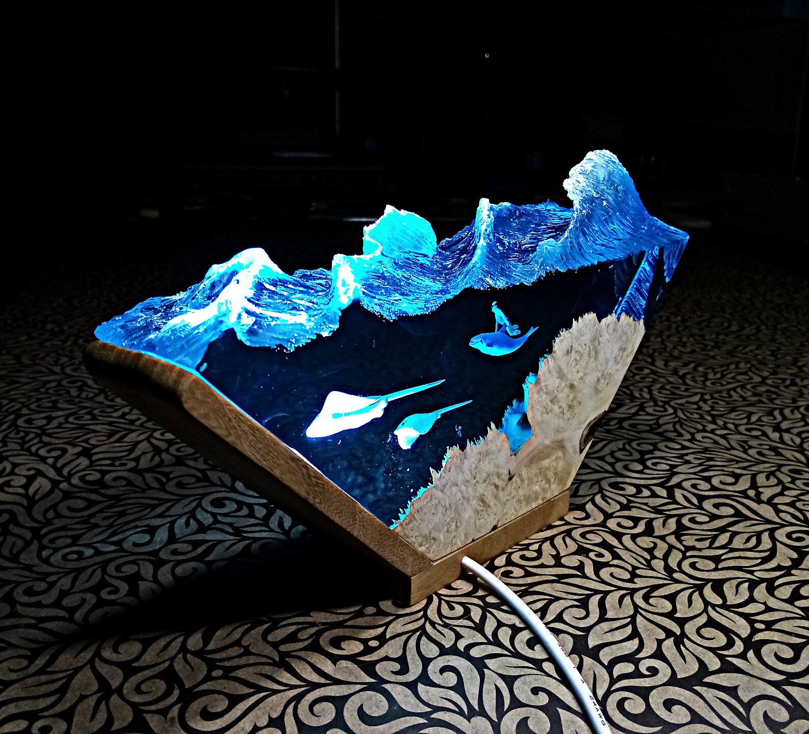 Wood Resin Light Lamp Diver & Stingrays Epoxy Night Light - Etsy