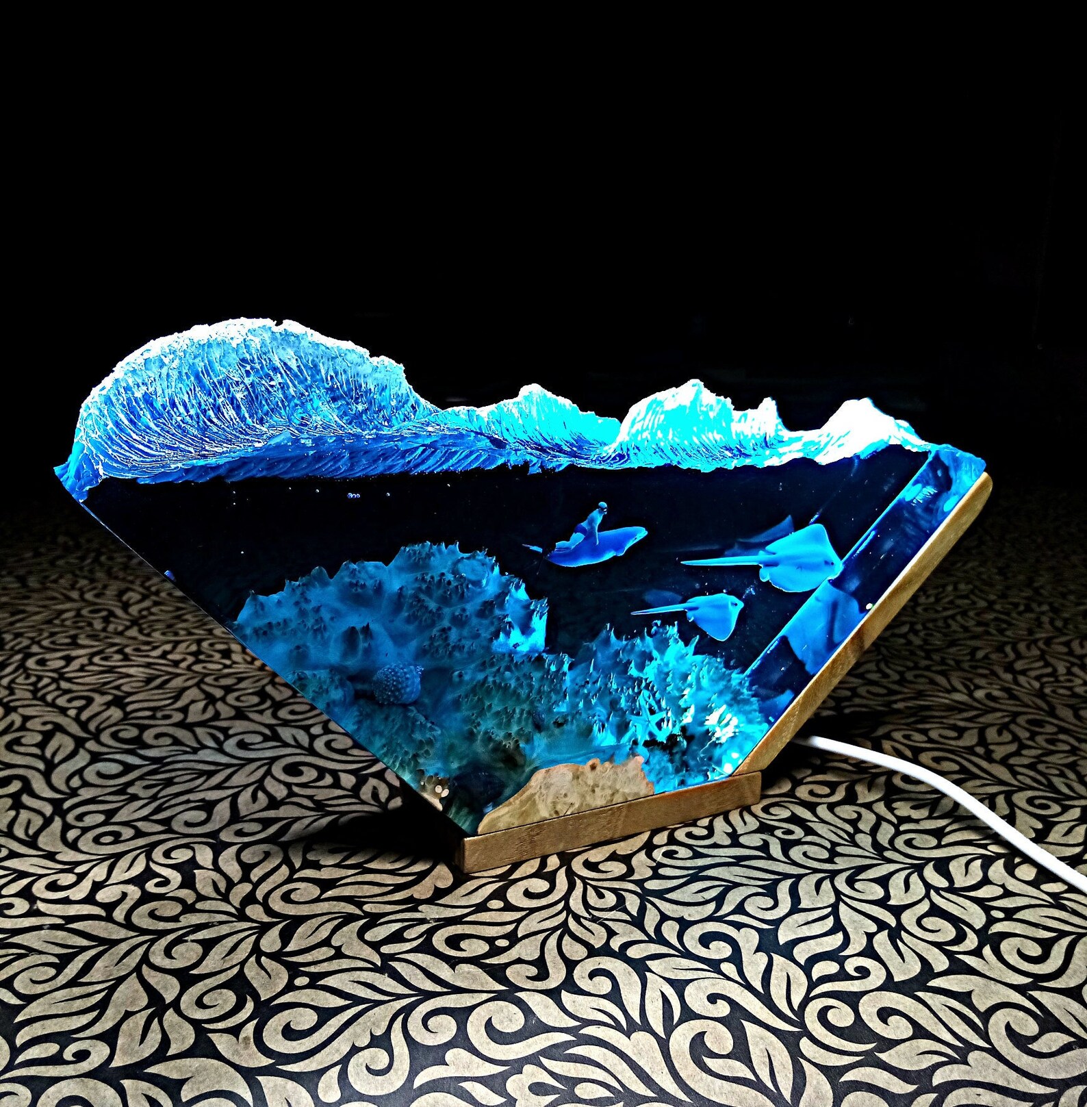 Wood Resin Light Lamp Diver & Stingrays Epoxy Night Light - Etsy