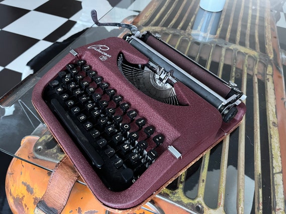 Princess Ultra Portable Typewriter keller Und Knappich - Etsy