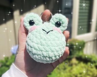 Crochet Frog Keychain, Handmade Frog Keyring, Mini Froggy Keychain ...