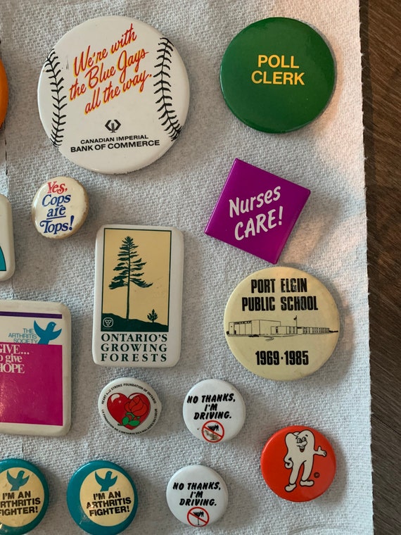 Vintage 1970s and 1980s lot of 28 RARE pins! FREE SHIP - Gem