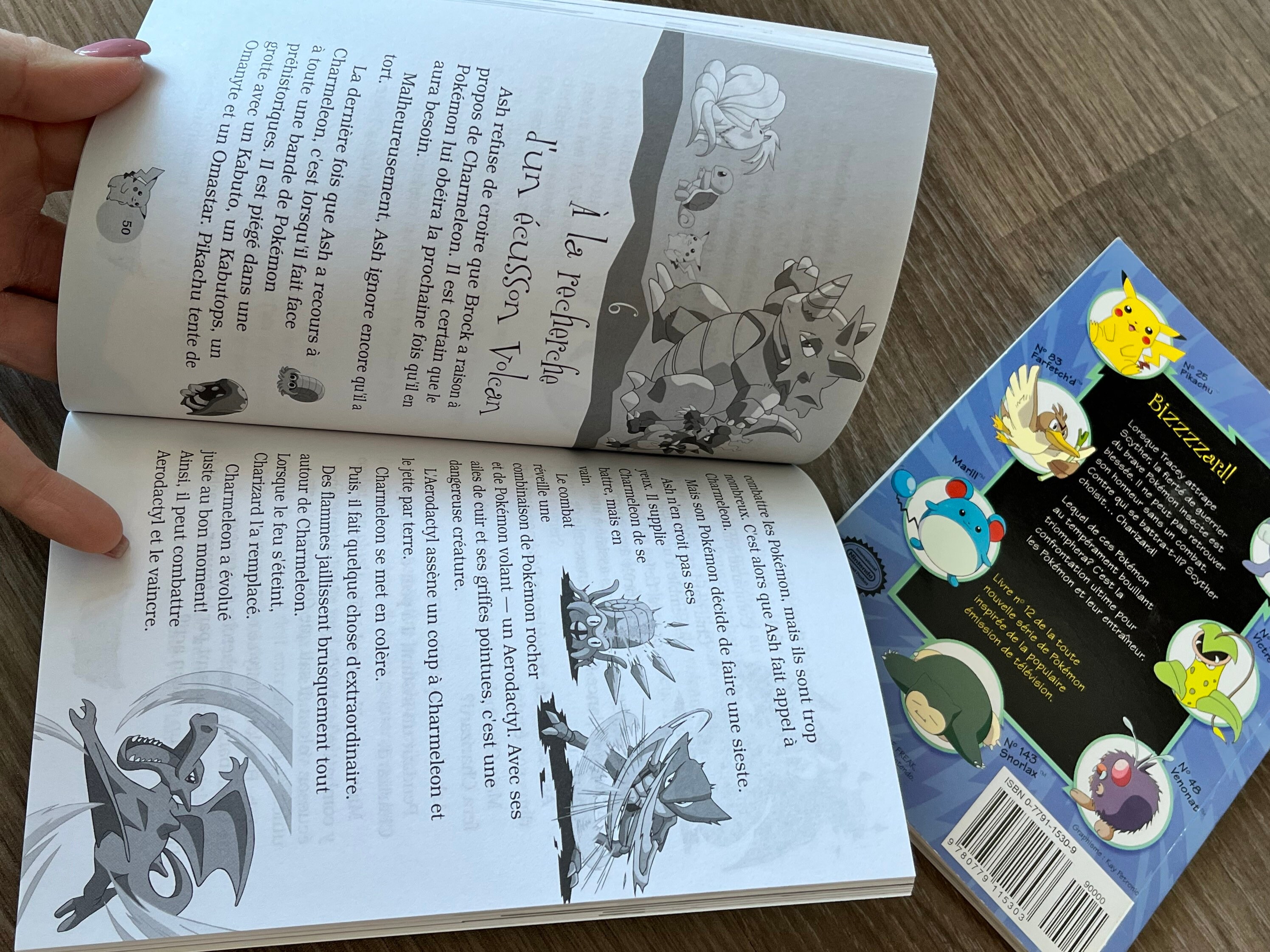 2 X 90s Pokémon Scholastic Books FRENCH. Bas-y, Charizard and Scyther ...