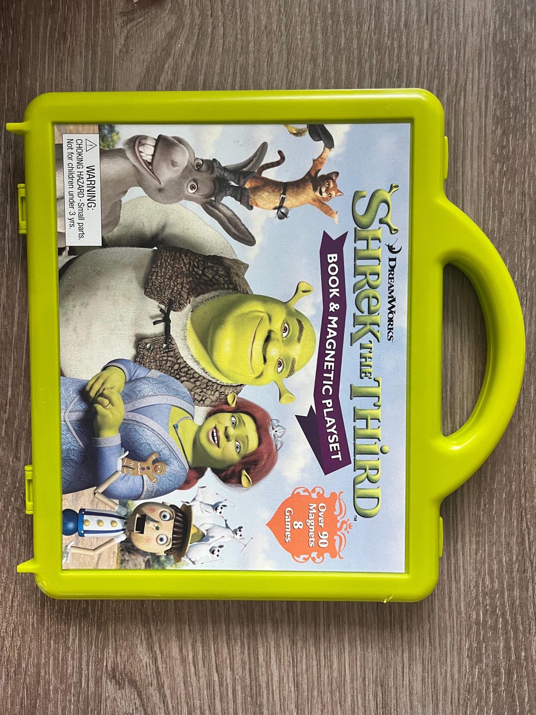 RARE Brand New Shrek the Third Book and Magnet Playset. Over 90 Magnets ...