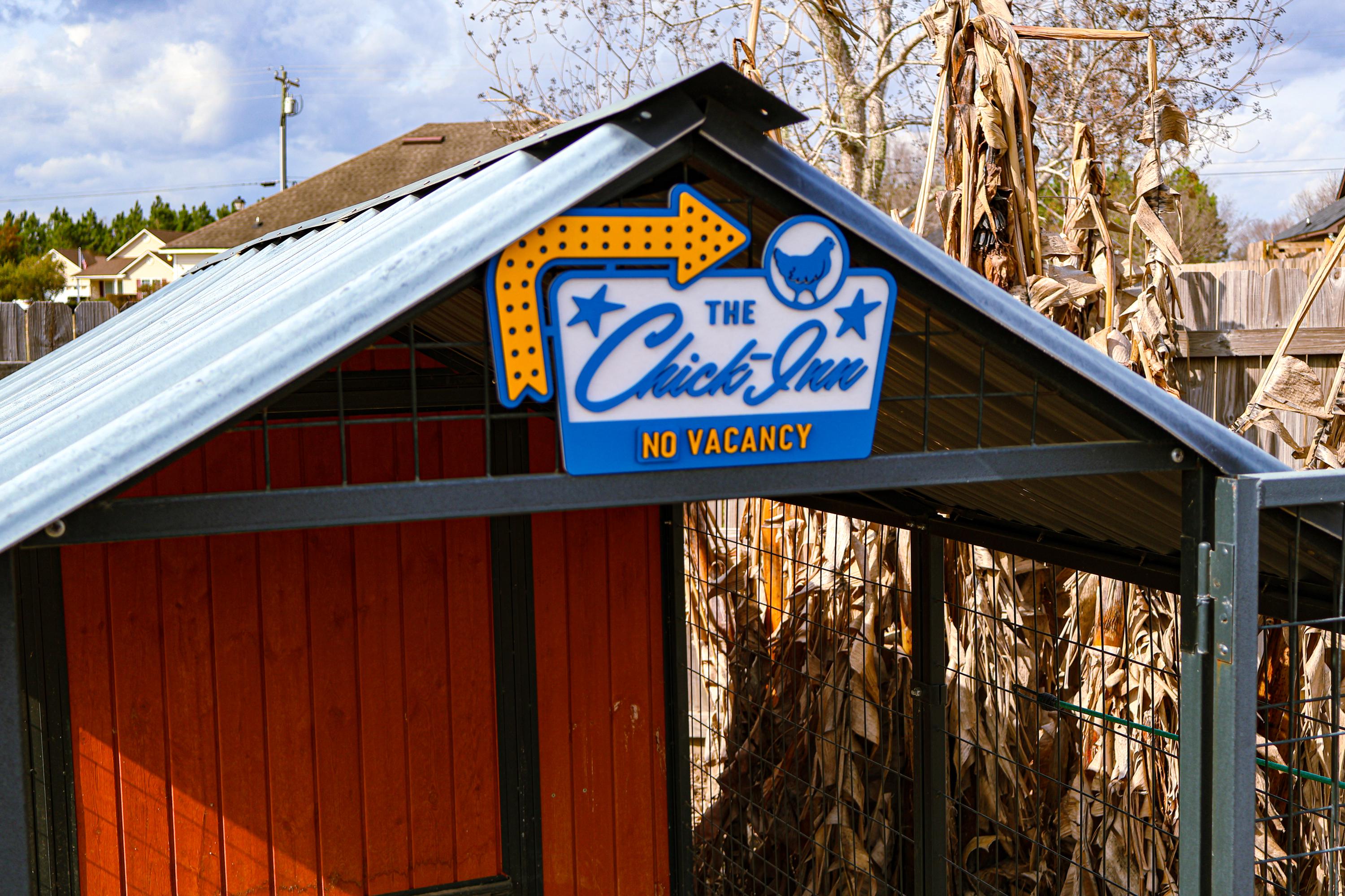 Chick-inn Chicken Coop Sign, Laser Cut Wooden Hen House Decor - Etsy