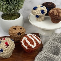 4in1 How to Crochet Mini Foods/fried Egg-croissant-pretzel-cookie-toast ...
