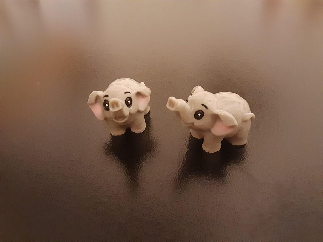 2pc Mini Elephants - Etsy