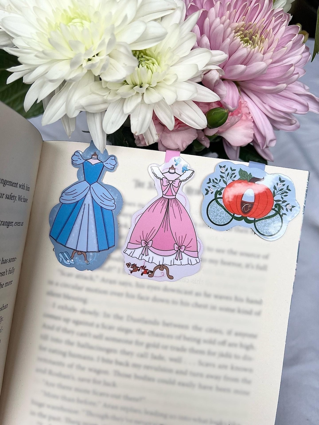 Cinderella Magnetic Bookmarks and Stickers: Dress & Carriage - Etsy