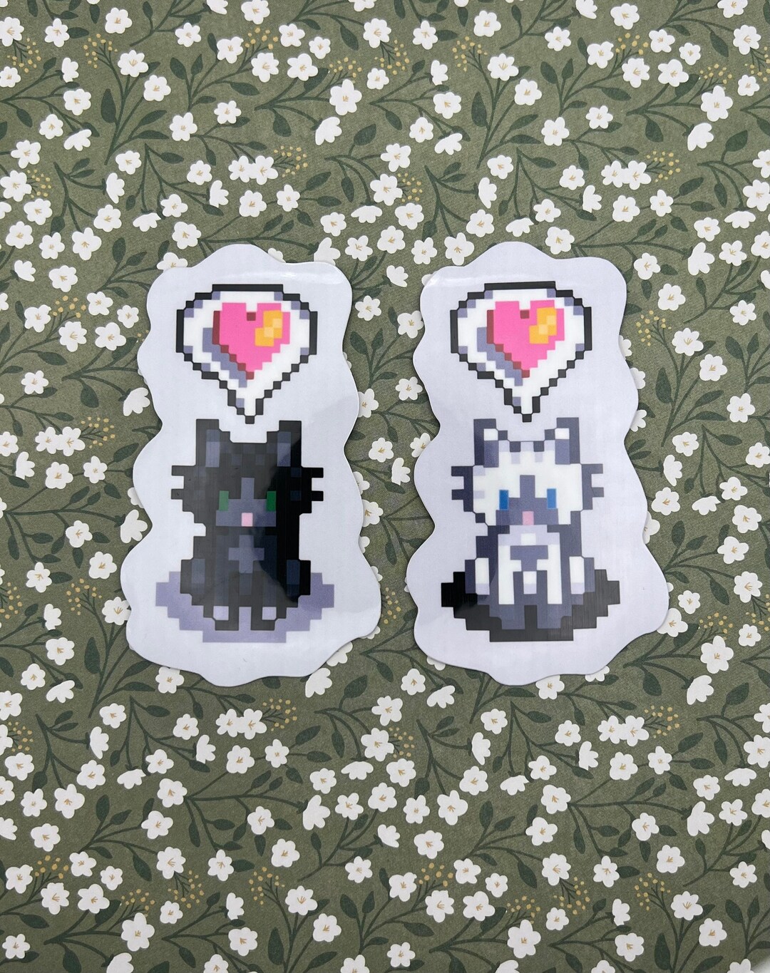 Cat Heart Sticker I White & Black - Etsy