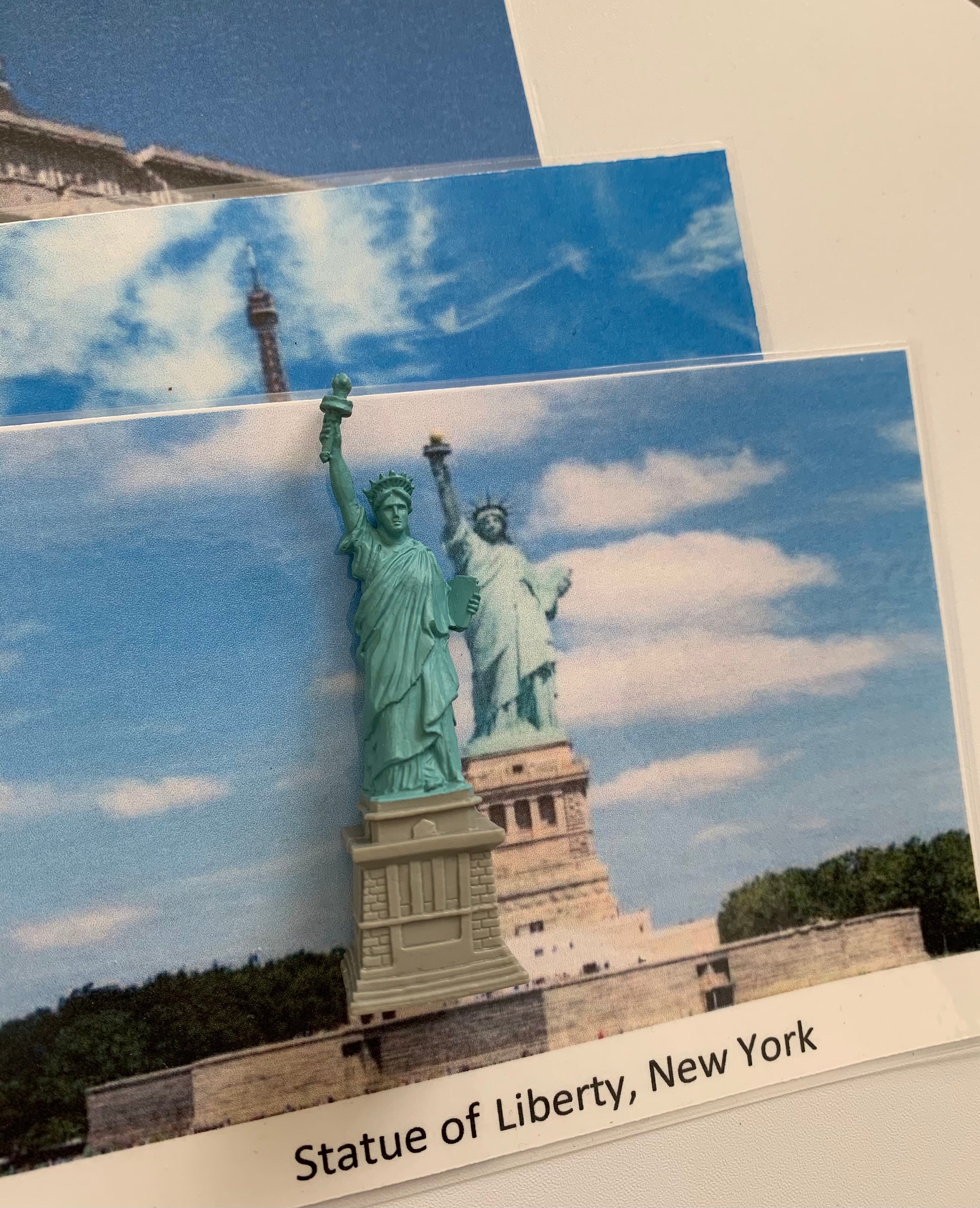 World Landmarks and Monuments/ Matching cards with figures/ | Etsy