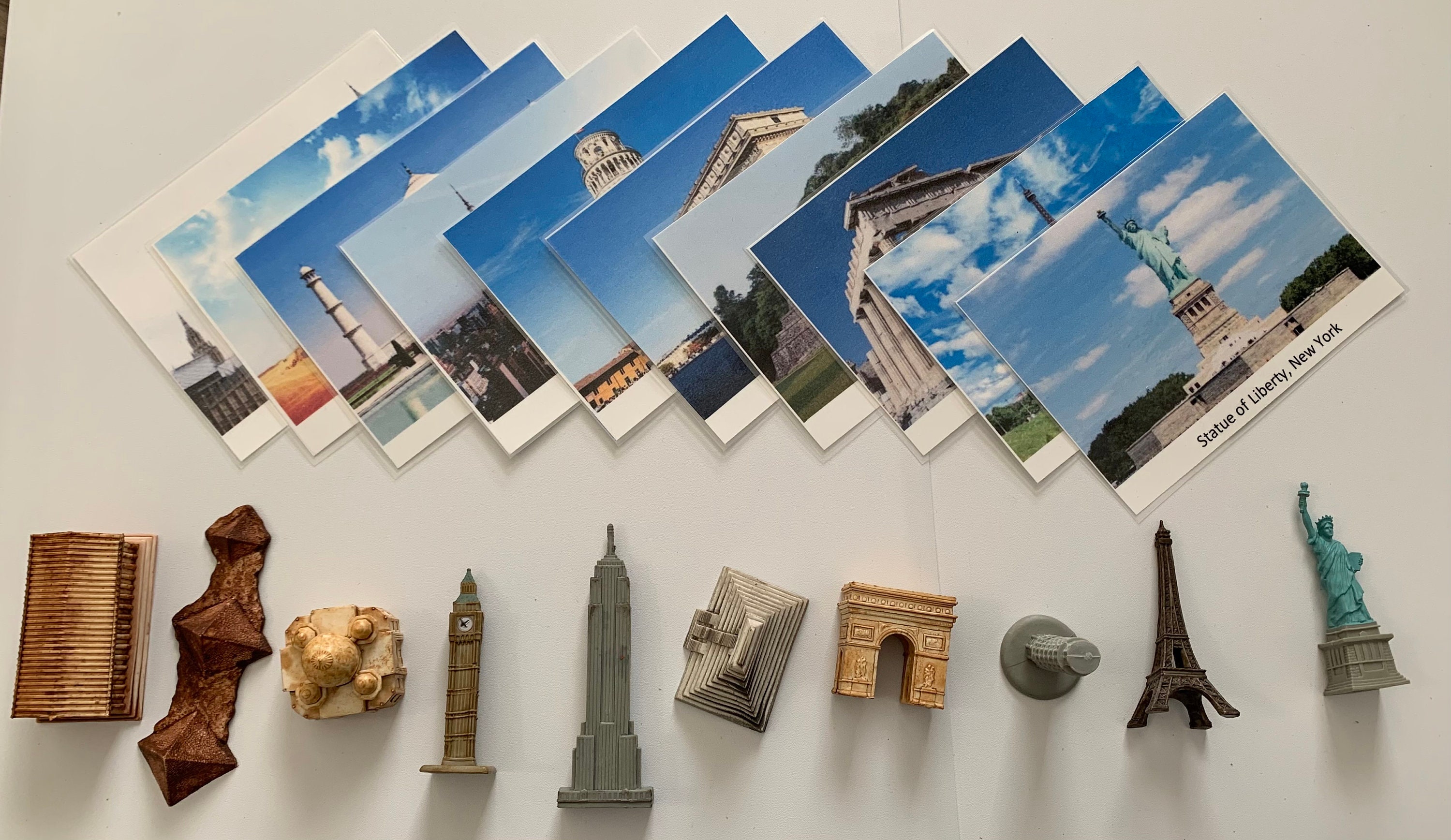 World Landmarks and Monuments/ Matching cards with figures/ | Etsy
