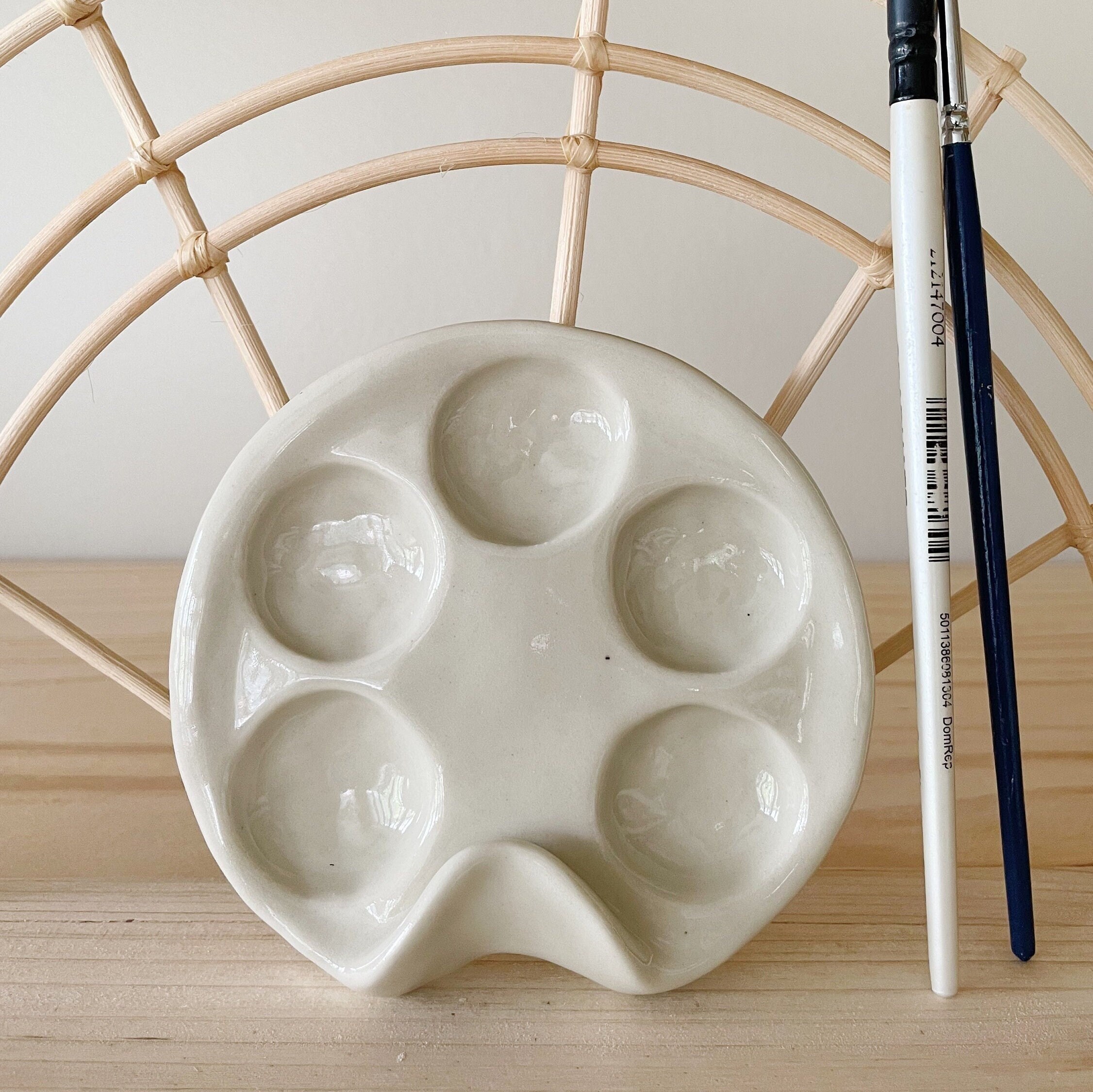 Round Paint Palette - Etsy