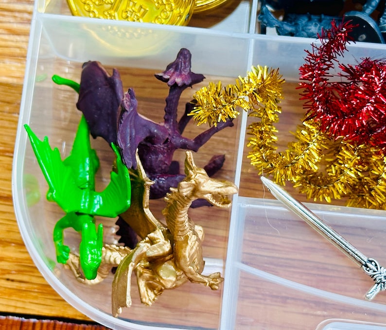 Knights & Dragons Sensory Kit: Montessori Homemade Playdough Kit for ...