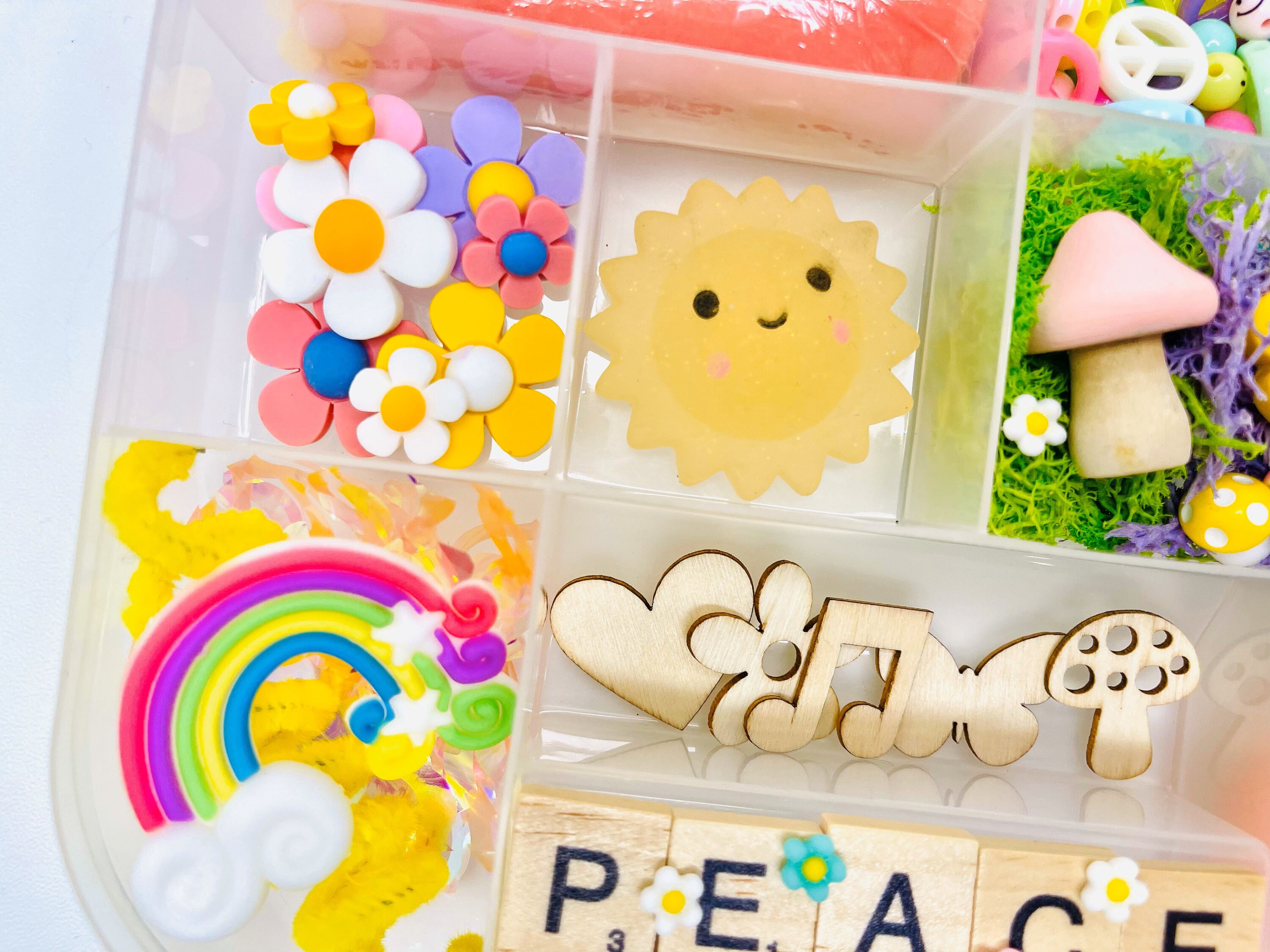 Happy Hippie Playdough Sensory Kit Hippie Tinker Tray, Loose Parts Kit ...