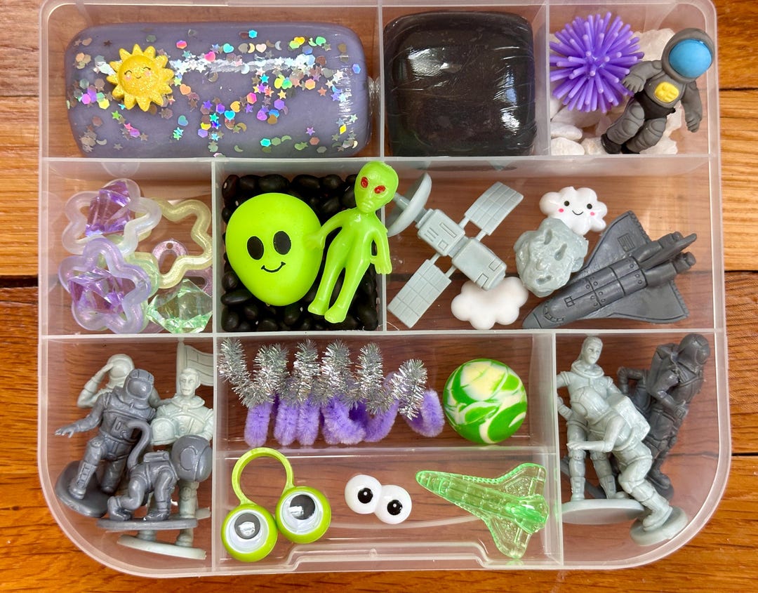 Space Sensory Kit | Gift for Kids, Playdoh Sensory Bin Kit, Alien ...