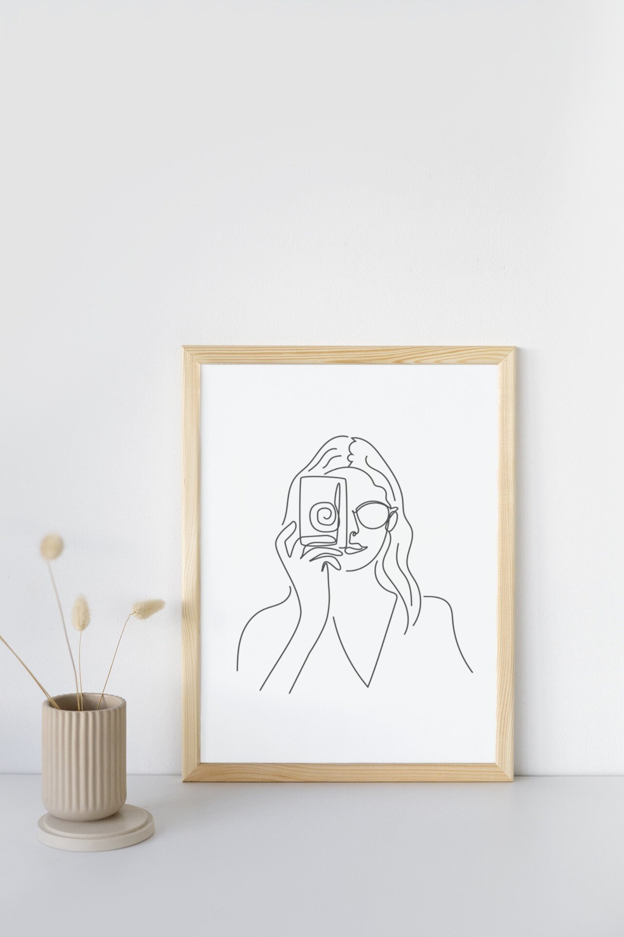 Woman Photographer Line Art Drawing, Photography Line Drawing, Camera ...