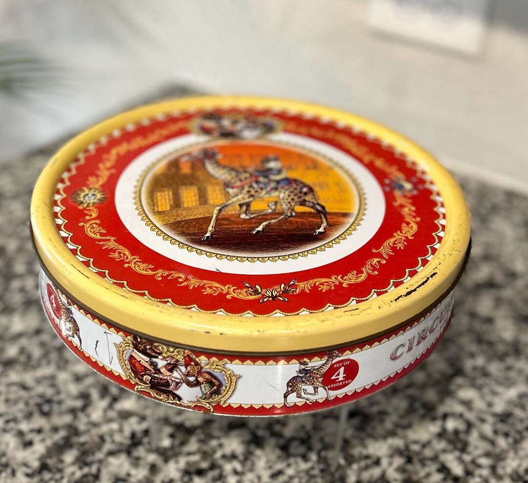 Vintage Restoration Hardware Circus Tin With 4 Matching Plates - Etsy