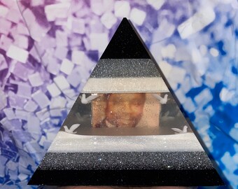 Resin Pyramid Memorial | Etsy