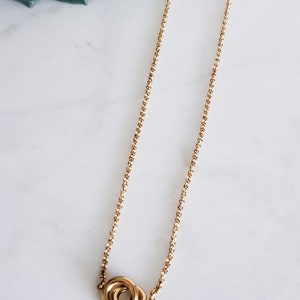 18K Gold Interlocking Circle Necklace Connection Necklace | Etsy