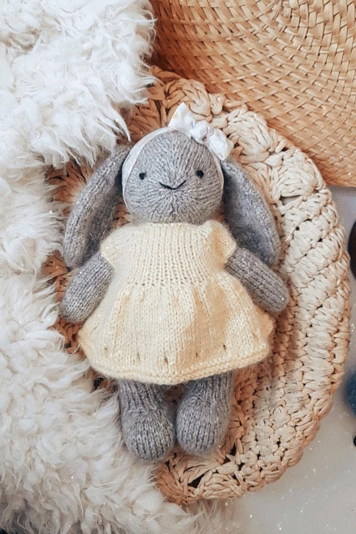 Bunny Knitting Pattern Toy Knitting Pattern for a Bunny Rabbit in a ...