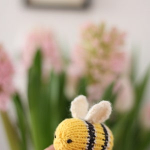 Tiny Bee KNITTING PATTERNDIY Insect Miniature Pdf ENG - Etsy