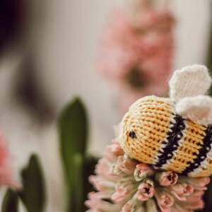 Tiny Bee KNITTING PATTERNDIY Insect Miniature Pdf ENG - Etsy