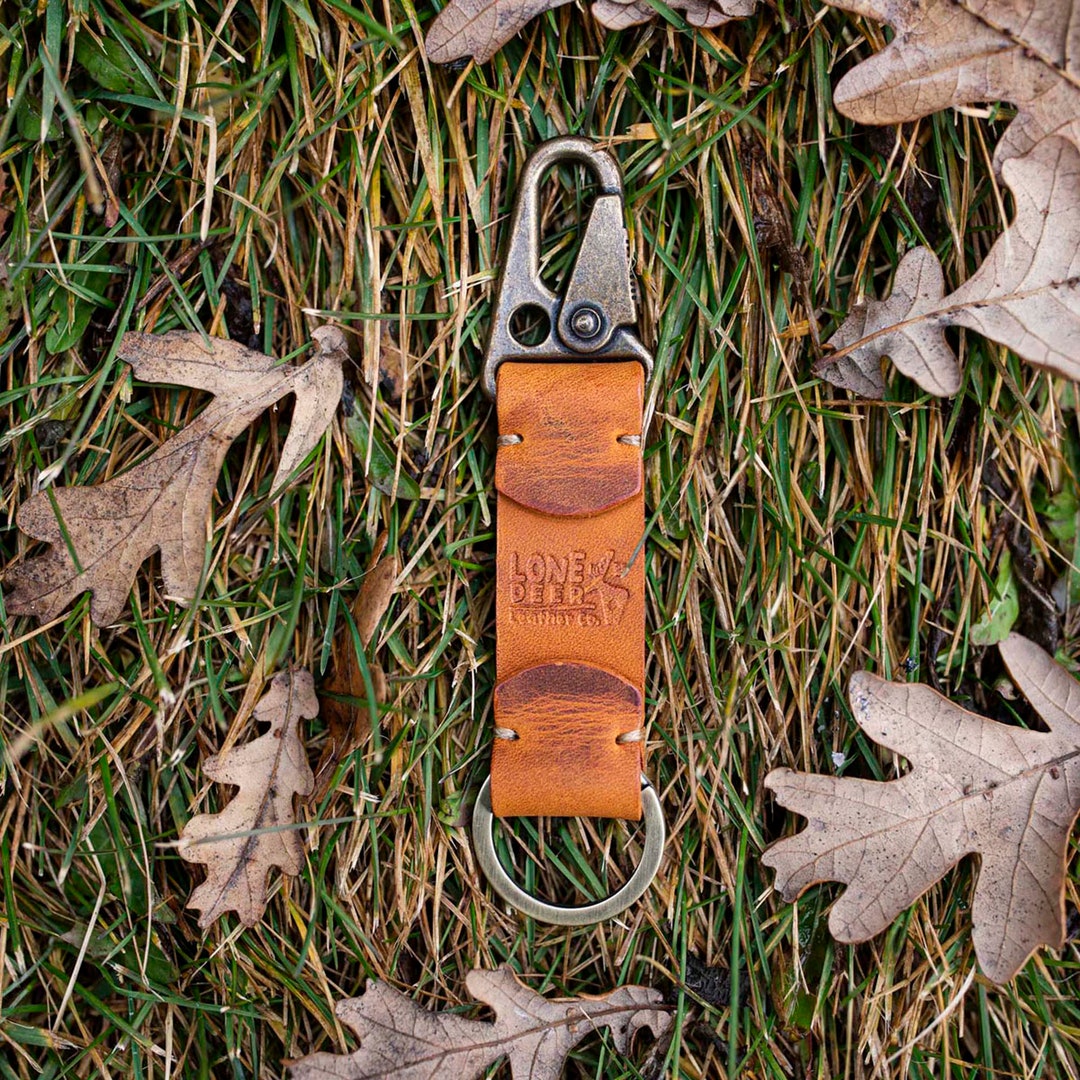 Lone Deer Personalized Leather Keychain - Etsy