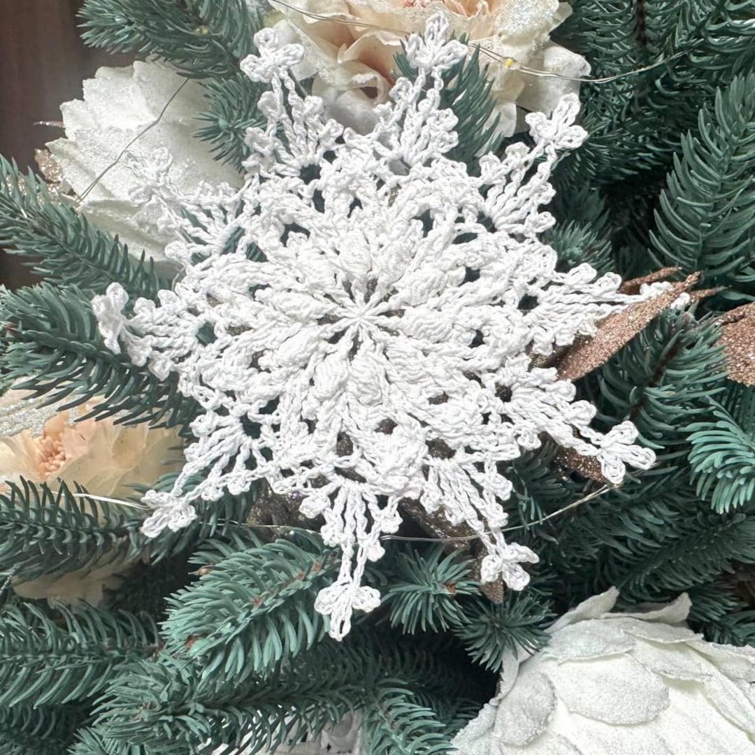 Snowflakes White Handmade: Set of 5 Snowflakes Crocheted From High ...