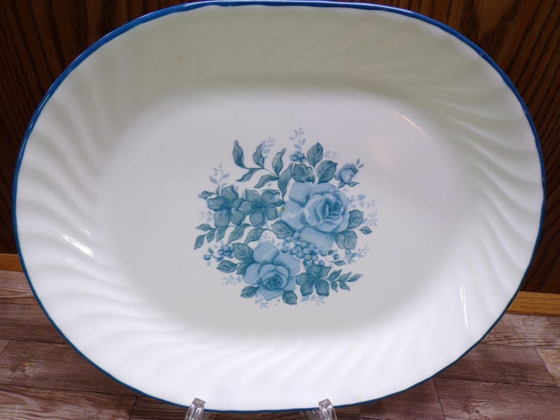 2504 Corelle Blue Velvet Swirl Dinnerware - Blue Roses - Great ...