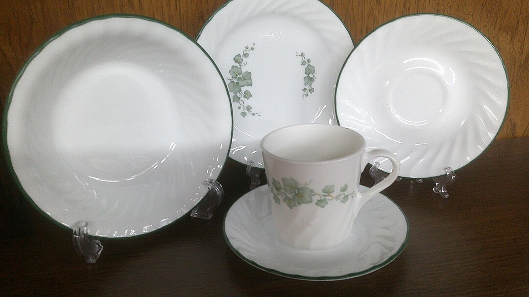 2503 Corelle Callaway Green Ivy Swirl Dinnerware With Green Rim- Great ...
