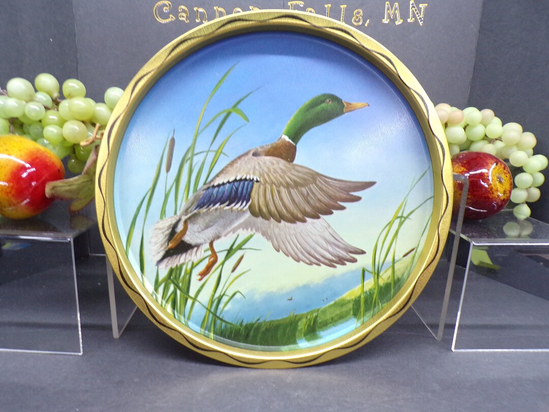 Flying Mallard Duck on Gold Colored Tin Metal 11 Serving Tray Platter ...